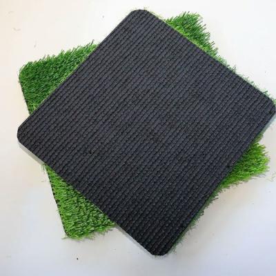 China Unfilled Sports Outdoor Artificial Grass Garden Lawn Grass Carpet For Cover for sale