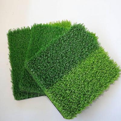 China Manufacturers Direct Sale Synthetic Artificial Grass Outdoor Plastic Engineering Soccer Grass Football Artificial Grass for sale