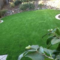 China Wholesale Price Custom Artificial Grass Fireproof Synthetic Green Carpet Artificial Grass Wedding for sale