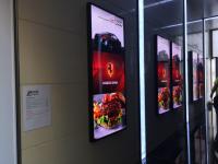 China High Resolution Advertisement LED Digital Signage Display 8192 Dots Wall Mountable Shenzhen Factory for sale