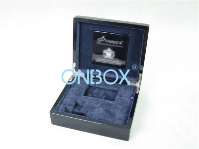 China Custom Logo Printed Solid Wooden Pen Gift Box Set 240x203x80mm Dark Blue PU Gloss for sale