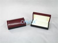 China Retro Luxury Painted Wooden Pen Box High Gloss Matt Finish 190x98x58mm for sale