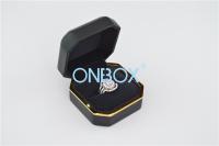 China Luxury Leather Jewelry Boxes For Single Finger Ring With LED , Light Box Display Box for sale