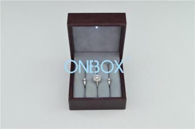 China Customized Display Jewelry Luxury Packaging Boxes For Multi Finger Rings Collection for sale