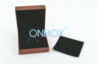 China Recyclable Luxury Packaging Boxes Decorative Red Paper Printed for sale