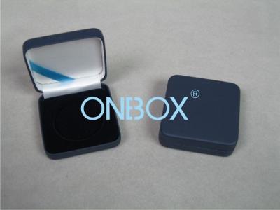 China Handmade Leather Coin Presentation Box 95x86x30mm Metal Hinge Closure for sale