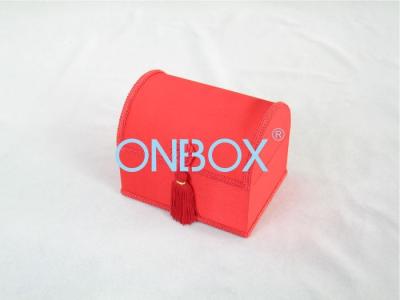China Custom Small Perfume Treasure Gift Box 175x130x140mm Red Satin Decorative Waterproof for sale