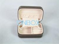 China Travel Zipper Leather Jewelry Box 138x90x65mm for Necklace Storage for sale