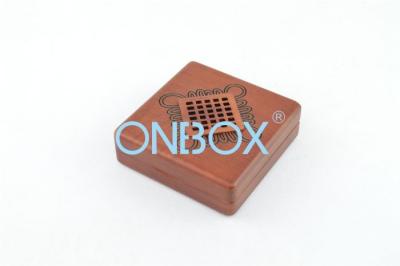 China Handicraft Wooden Jewelry Packaging Box Vintage Coin Gift Box 110x114x35mm Solid Wood for sale