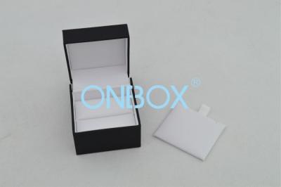 China Customizable Retail Jewelry Packaging Box 75x75x65mm with Hinge Closure for sale