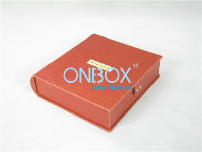 China Leather Wine Packaging Box Personalized Book Shape Gift Box 295x310x80mm for sale