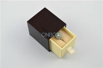 China Customizable Small Ring Box 50x60x50mm with Removable Tray for Proposal Wedding for sale