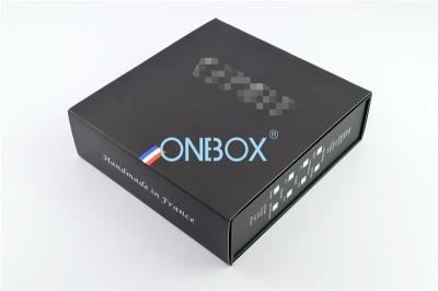 China Laminated Cardboard Collapsible Gift Box With Magnet Closure for sale