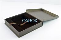 China EN71-3 Velvet Lining Book Shape Box With Ribbon Puller for sale