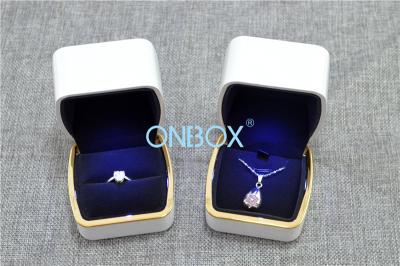 China High Gloss White LED Jewelry Box 65x65x55mm with Gold Electroplated Edges for Pendant Display for sale