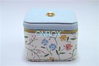 China Oil Bottle / Lipstick Luxury Plastic Zipper Box With Insert Slotted Partition for sale