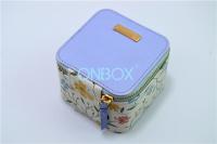 China Flower Printing Gift Boxes Leather External For Oil Bottles / Pefume for sale