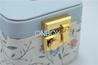 China Printing Leather W / Elegant Luxury Packaging Boxes Metal Lock For Bottles for sale
