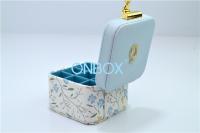 China Printing Leather W / Elegant Luxury Packaging Boxes Metal Lock For Bottles for sale