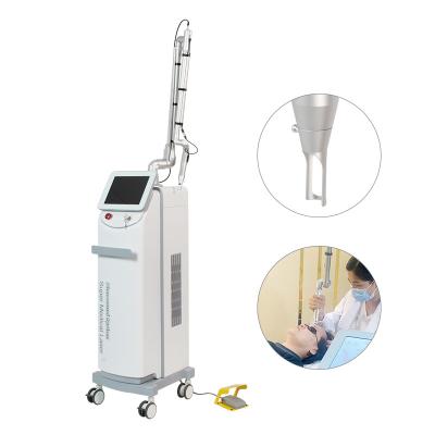 China Professional Picosecond Laser Tattoo Removal Machine Carbon Peel Skin Rejuvenation for sale
