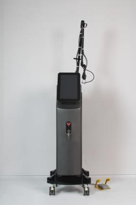 China Co2 Fractional Laser Equipment For Intimate Tightening And Skin Rejuvenation for sale