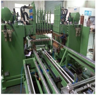 China Automatic electric steel welded wire mesh machine for roll fence for sale