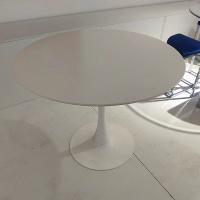 China Industrial Furniture Wood Surface Metal Frame Dining Table With Pp Dining Chair for sale