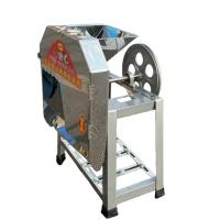 China Agricultural Slicer Shredder Forage Chopper 500 kg/h 220V 380V Fodder Cutter Straw Shredding Machine for sale