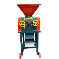 China Maize Grits Making Machine 2-3 Tons Capacity Iron Feed Maker Grain Processing for sale