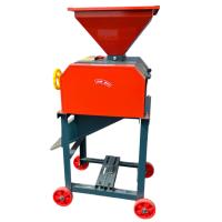 China Rust Resistant Maize Grits Making Machine 500 - 800kg/h Iron Corn Grits Milling Machine for sale