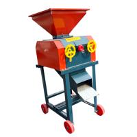 China Animal Feed Corn Grits Making Machine 800kg/h Poultry Feed Maize Crusher Machine for sale