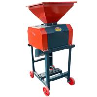 China Industrial Maize Grits Making Machine 500kg/h Iron Poultry Feed Grinder for sale
