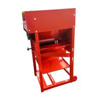 China Stainless Steel Peanut Picking Machine 300-500kg/h 220V/380V Farm Harvester for sale