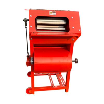 China Iron Peanut Picking Machine 300-500kg/h 220V/380V Peanut Separator Cleaner for sale