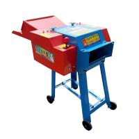 China Iron Agricultural Chaff Cutter 1000kg/H Output Grass Chopper Machine For Animal Feed for sale
