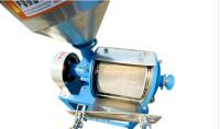 China Stainless Steel Flour Mill Machine 200kg/H Rust Free Wheat Grinder Machine for sale