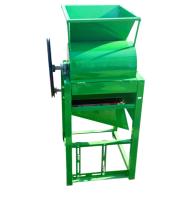 China Steel Peanut Sheller Machine 220v / 380v Durable Nut Cracking Machine Customizable for sale