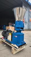 China Robust Diesel Feed Pellet Machine Energy Saving Poultry Pellet Making Machine for sale