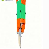 China Carbon Steel Jab Planter Manual Seeder 81 cm Height 4 kg Capacity Efficient Sowing Tool for sale