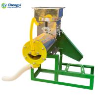 China Iron Alloy Cassava Grater Machine Compact Cassava Shredder Low Power Yuca Root Rasper for sale
