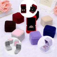 China Wedding Souvenir Gift Velvet Jewelry Display Box for Necklace and Earrings for sale