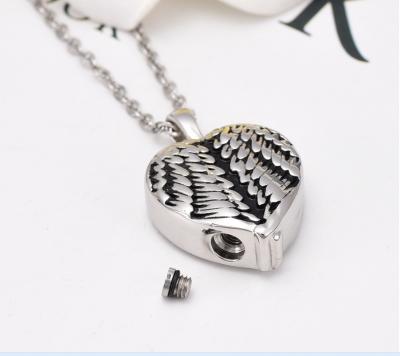 China Stainless Steel Heart Wing Feather Cremation Pendant Necklace Unique Designs for Women for sale