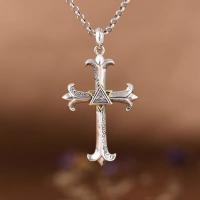 China Men's and Women's Eye of God Cross Pendant in High Fashion S925 Silver with Diamond Shape for sale
