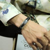 China European and American Men's Retro Titanium Steel Leather Bracelet A Fashion Statement for sale
