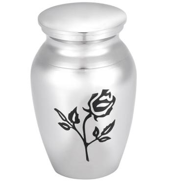 China Sustainable 316L Stainless Steel Cremation Urn for Memorial Jewelry Engraved Flower for sale