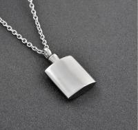 China Excellent Stainless Steel Cremation Urn Necklace for Pet/Human Ashes 20'' Link Chain for sale