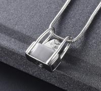 China Beautiful Cute Parrot Cremation Pendant for Ashes in Silver Gold Rose Gold and Black for sale
