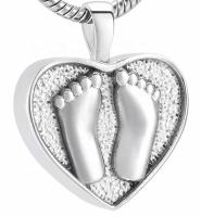 China Pet Funeral Footprints in Heart Keepsake Jewelry Ashes Locket Cremation Urn Necklace for sale
