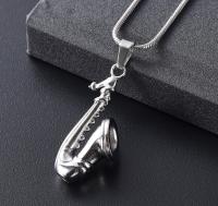 China Saxophone Pendant Necklace A Beautiful Memorial for Loved Ones for sale