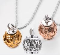 China Gold and Rose Gold Charm Pendants Beautiful Butterfly Ashes Keepsake for Gift Occasion for sale